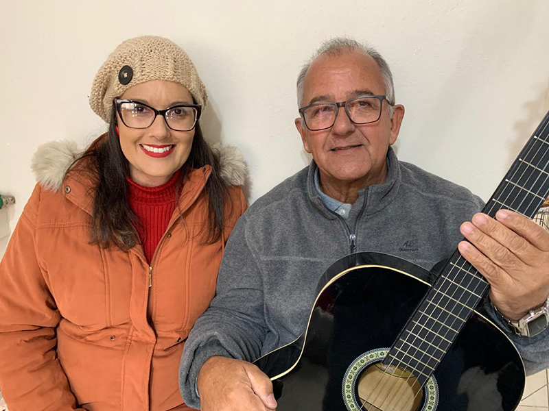São Lourenço do Sul: Aline Seefeldt canta música inédita “Porta do ...