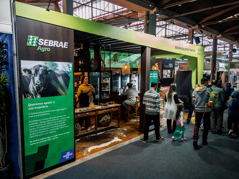 Sebrae presente em duas frentes na Fenadoce | Jornal Tradição Regional