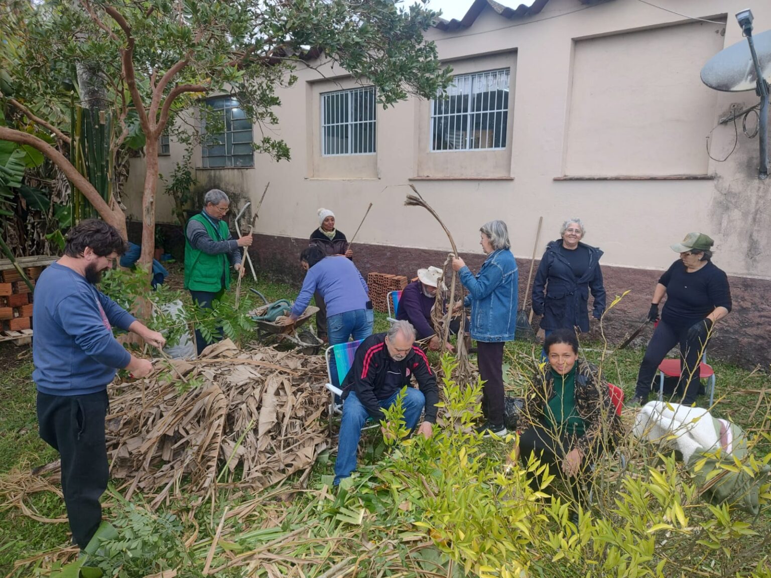 Curso de Compostagem, Húmus e Substrato capacita participantes em Morro ...